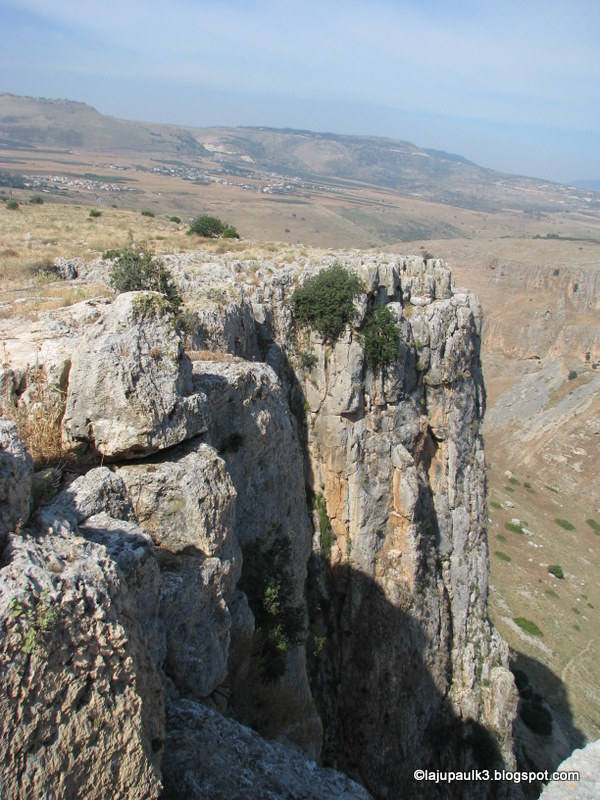 THROUGH THE LAND OF ISRAEL III: Arbel Cliffs-gives one of the best aerial views in Israel ...