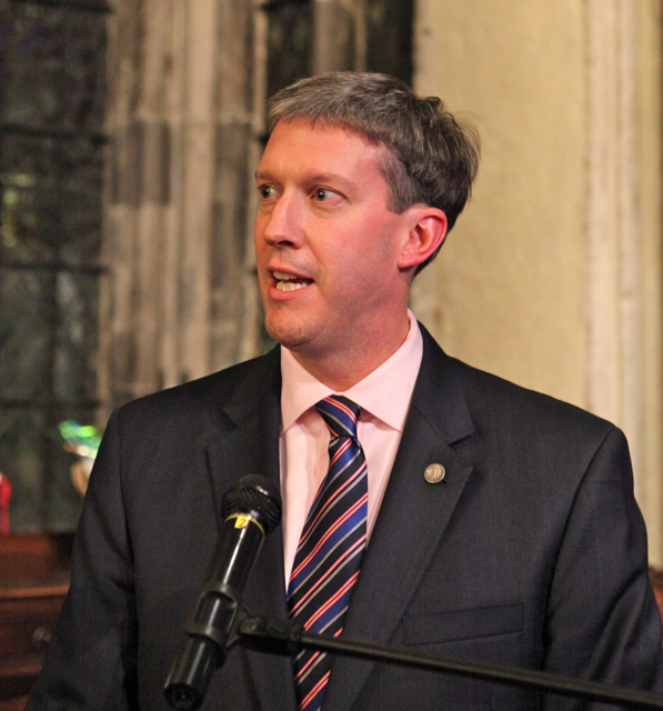 Jim's Loire: Circle of Wine Writers 2011 Christmas Party courtesy of ...