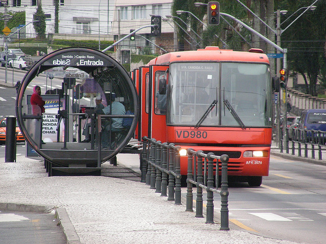 LAUsNOTEbook: Curitiba's Bus Rapid Transit (BRT) system