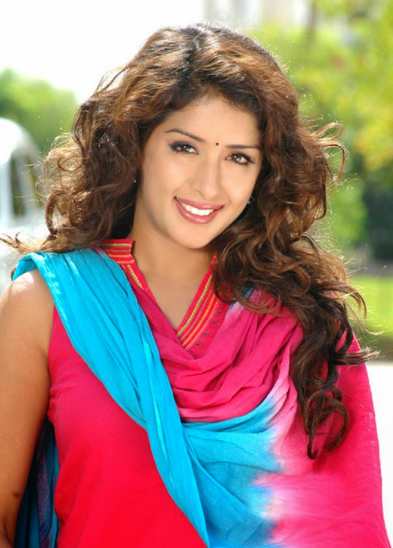 Samiksha Singh Wiki, Biography, Dob, Age, Height, Weight, Affairs and ...