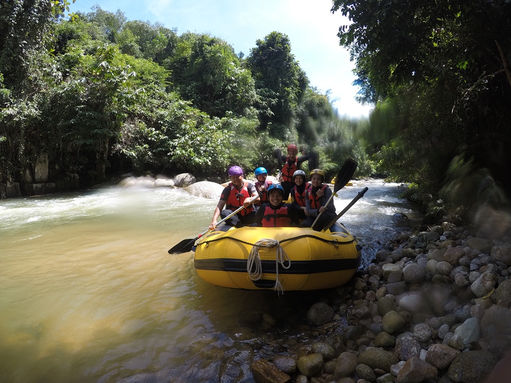 TRAVELOG: WATER RAFTING ULU SLIM, SLIM RIVER : Pengalaman meredah ...