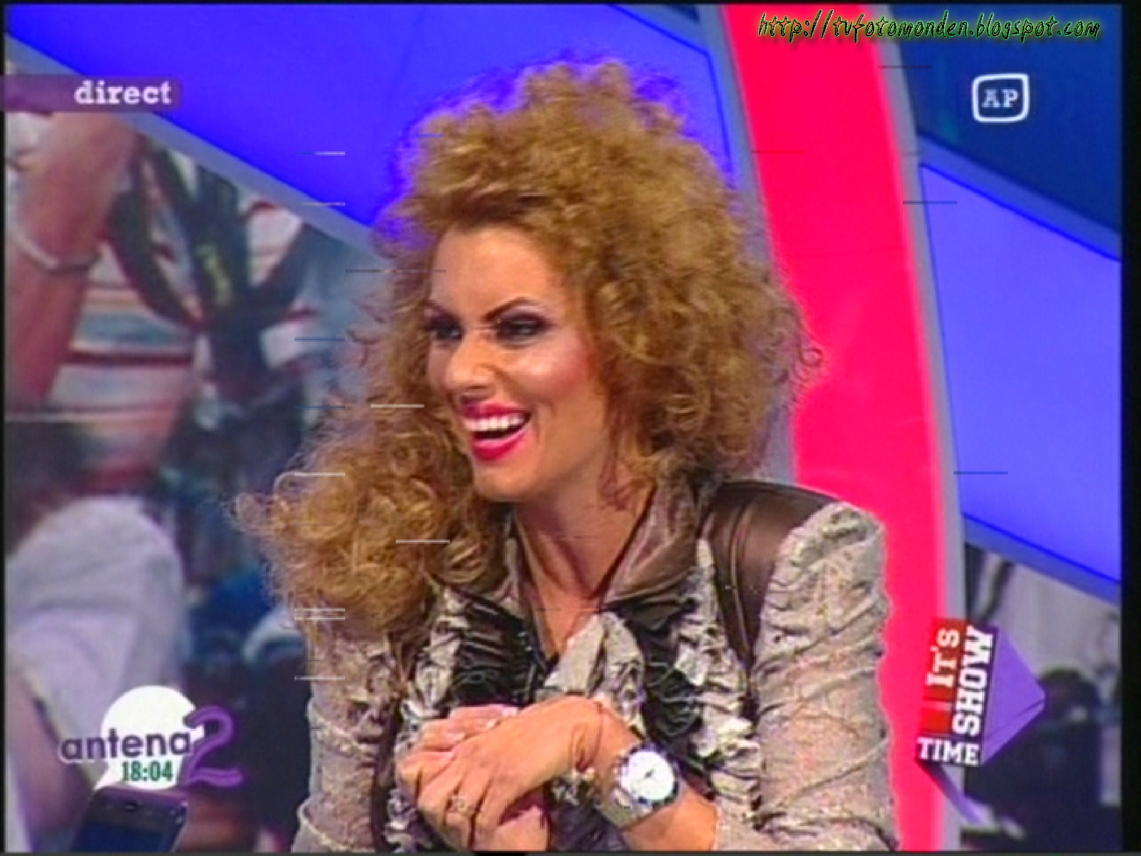 tv foto monden: Maria Simion designer roman la IT'S SHOW TIME