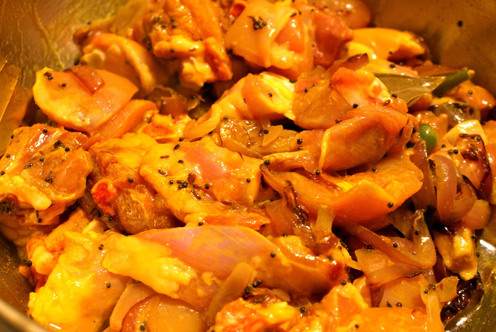 Nepali Tummy!!: Nepali Style Chicken Curry Version 1 (Gravy) Recipe