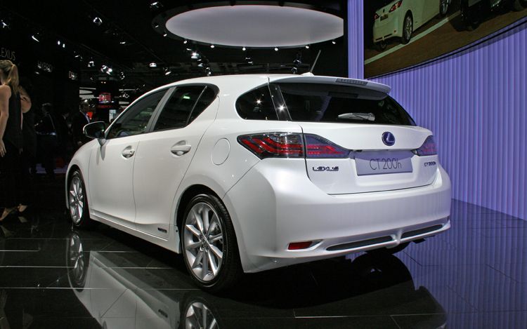 soper automobile: 2011 Lexus CT 200h