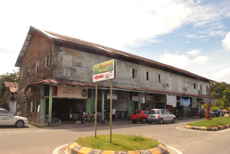 Mat Congo, Rumah Ladang dan Kenangan Lama di Membakut - abdnaddin