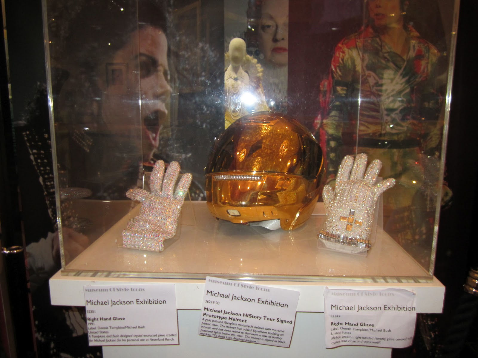 daily dose of fashion: Newbridge Silverware Style Icon Museum