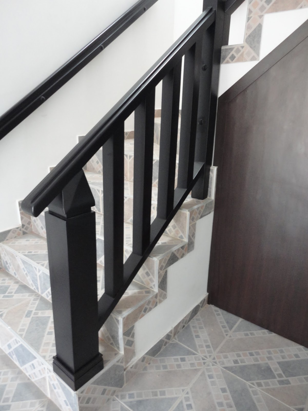 CIM COCINAS INTEGRALES: Pasamanos en Madera