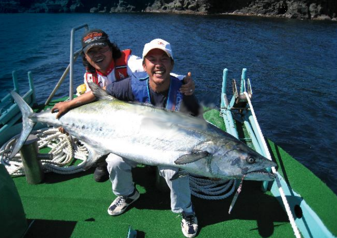 Big Fishes of the World: SEERFISH CHINESE (Scomberomorus sinensis)