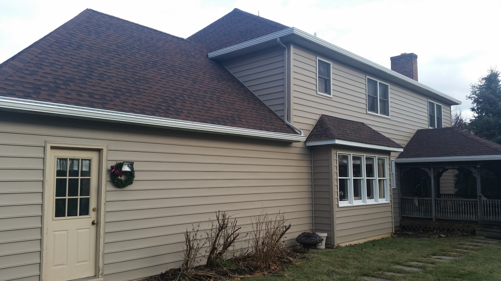 JP Construction Services: Different Mastic Siding Colors Actually ...