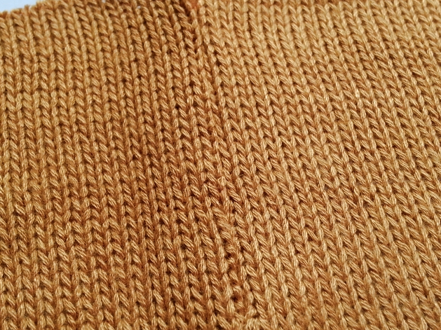 O! Jolly! Crafting Fashion: Sewing Sweater Seams with a Sewing Machine