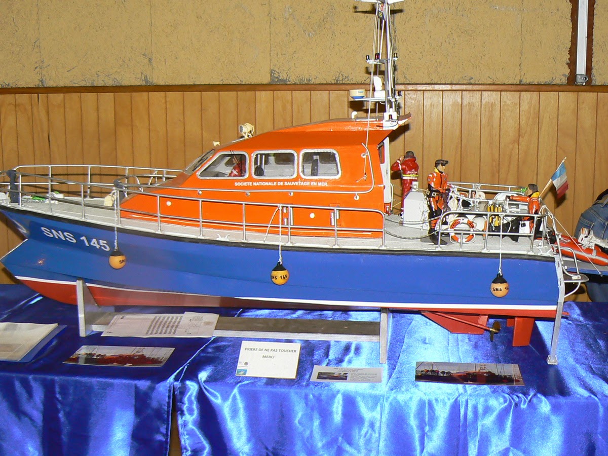 Comité des fêtes d'Aufferville: exposition de maquettes et modelisme