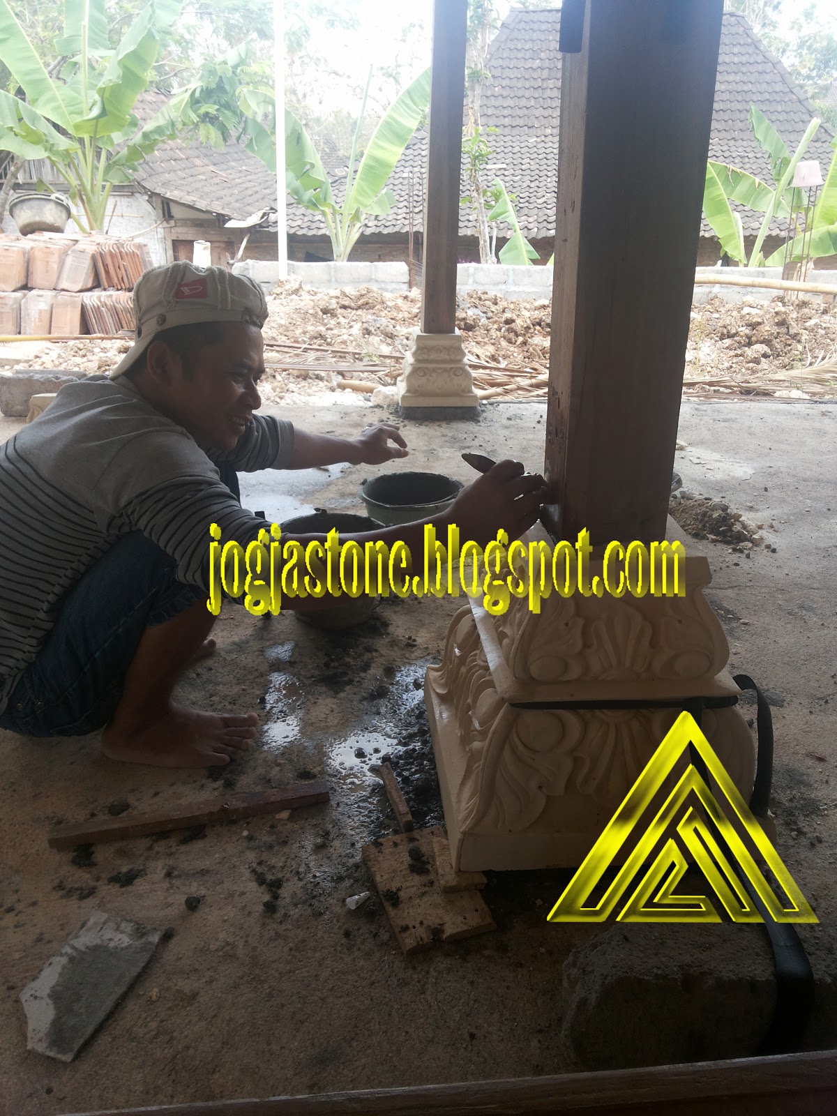 Umpak joglo batu alam paras jogja