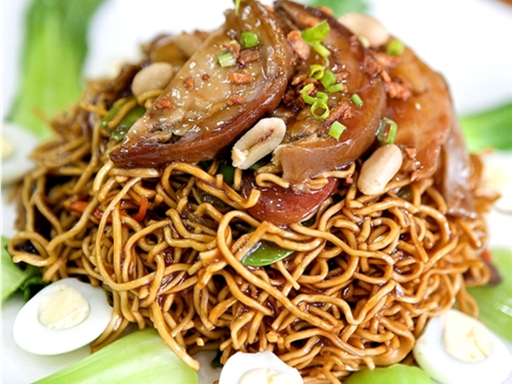 Usher in good luck this holiday season with Prosperity Pancit