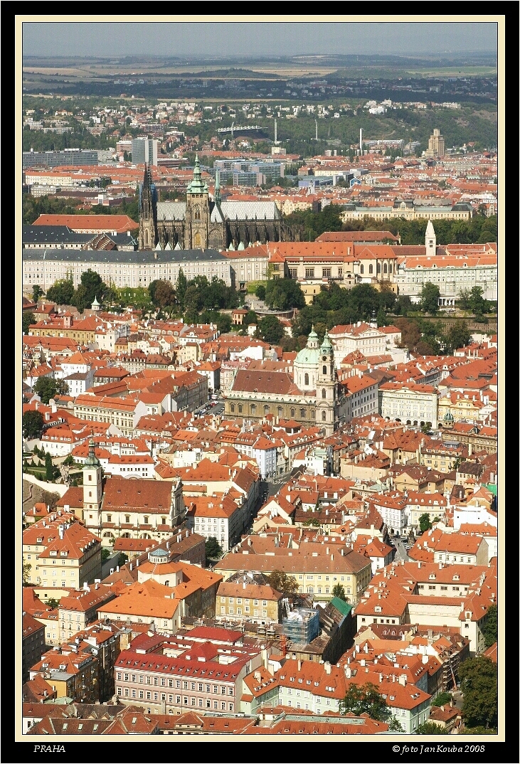 FLyFOTO letecká fotografie a video: Praha