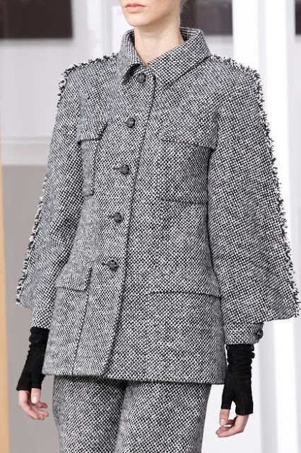 The Mahogany Stylist: Chanel - A Fresh Take on Finger-less Gloves ...