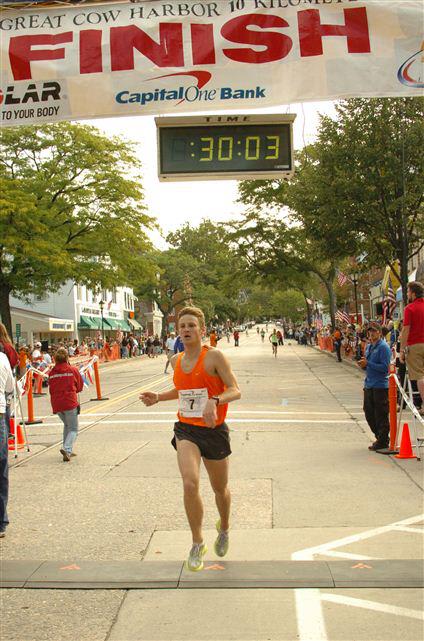 Ramblings by Steve Taylor...: 2011 Great Cow Harbor 10K...Spider Alumni ...
