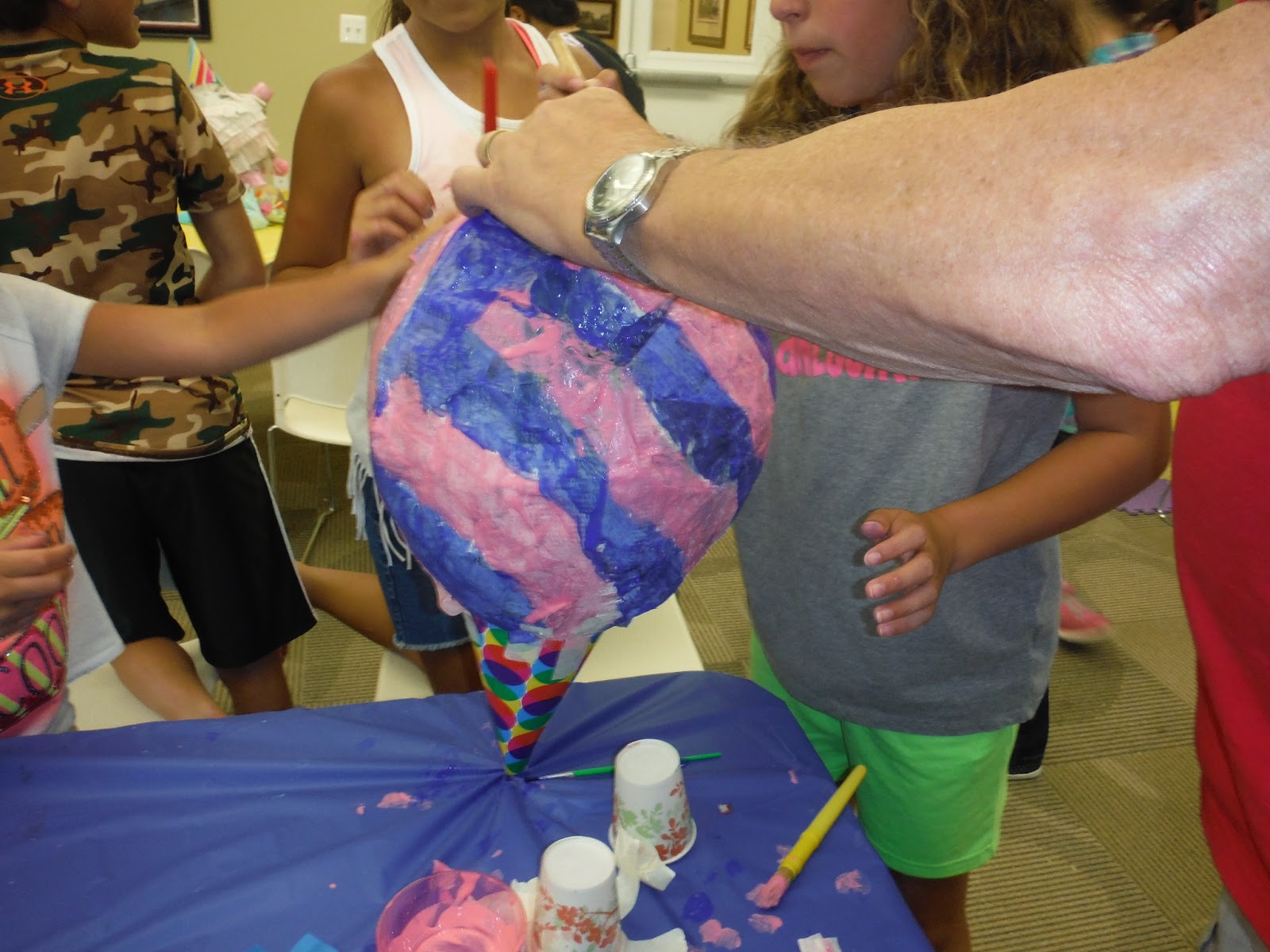 Library Lalaland: Piñata Making