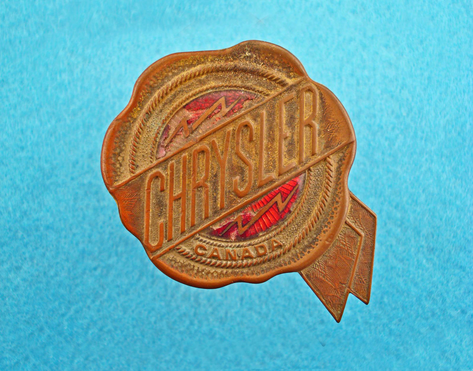 American Auto Emblems: CHRYSLER
