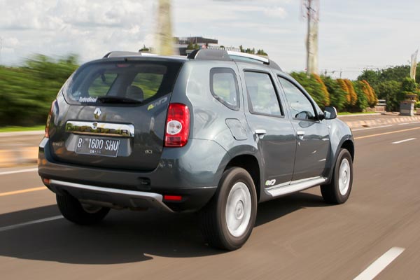 Daftar 5 Mobil Diesel Terbaik Harga Murah Terbaru - Gratis Info News