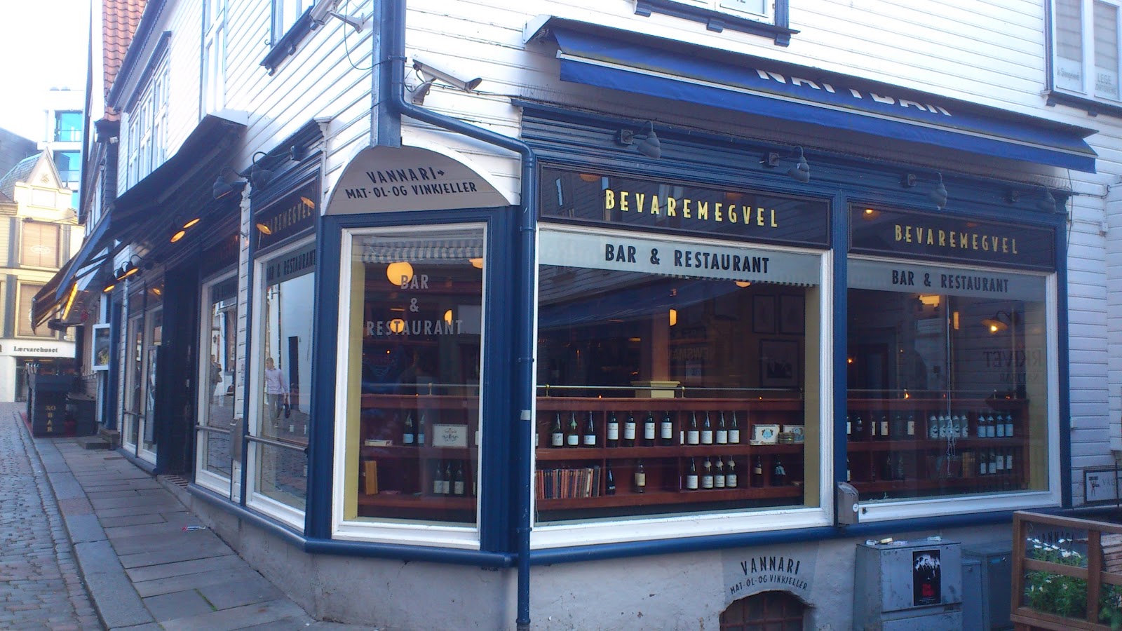 Stavanger Restaurants Review: Bevaremegvel
