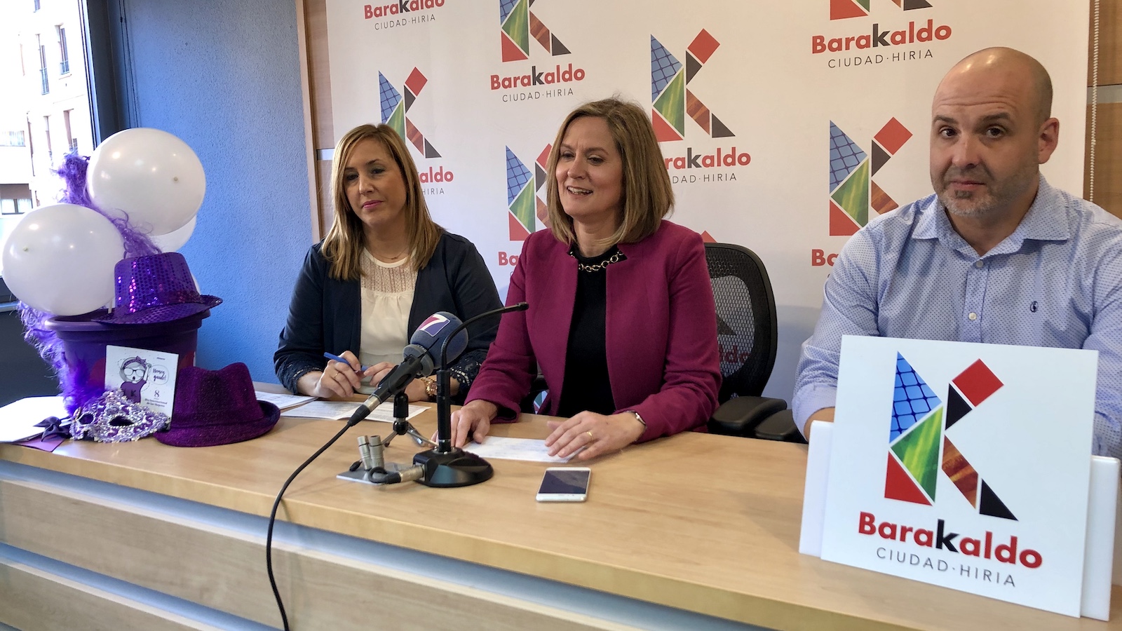 El Ayuntamiento organiza una "fiesta por la igualdad" por el 8M con ...