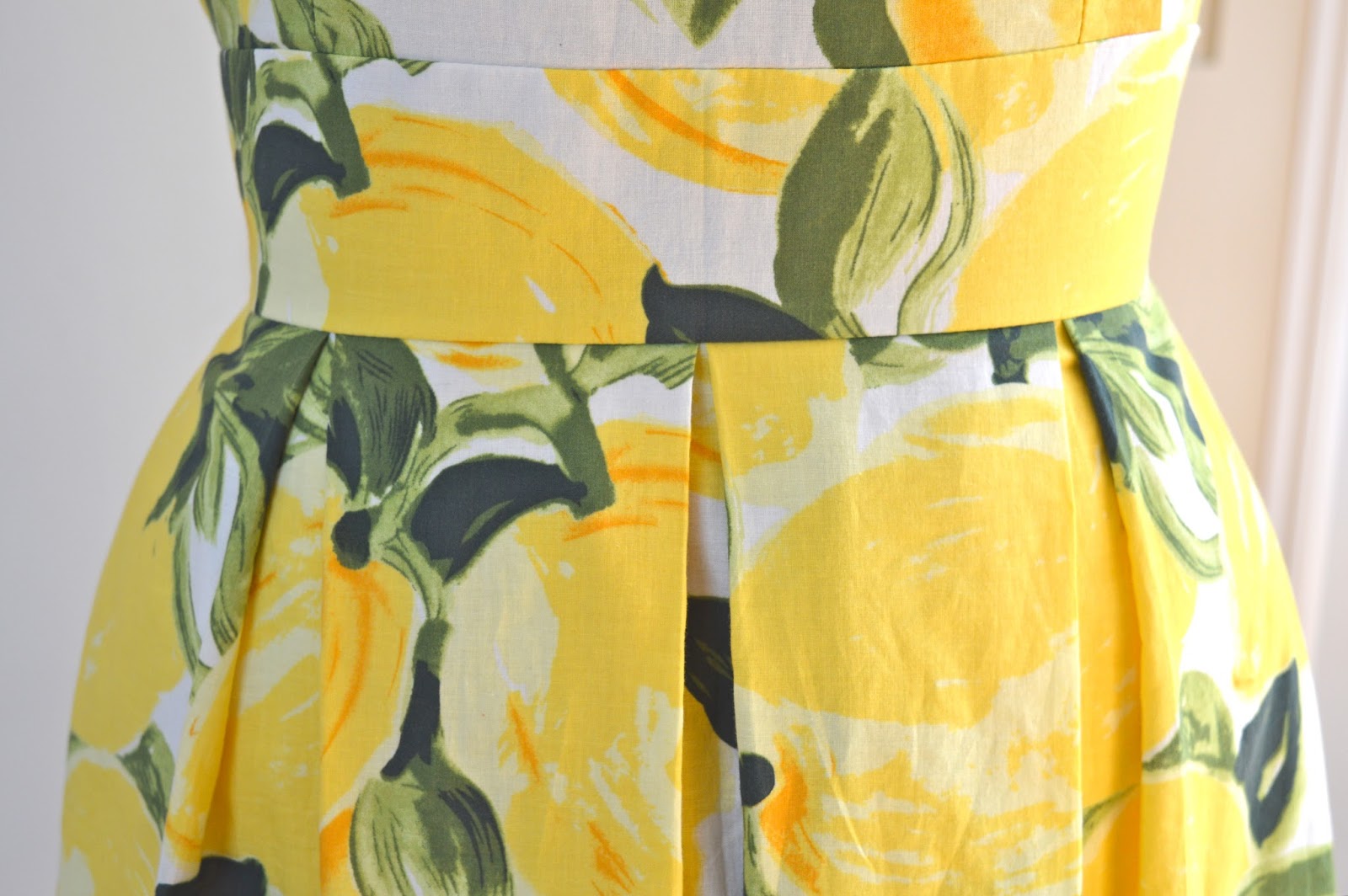 Handmade Jane: Lemon dress - with a nod to Kate Spade