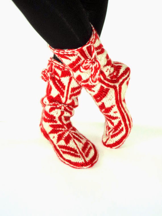 Moonstars Team: Red and White Long Slippers