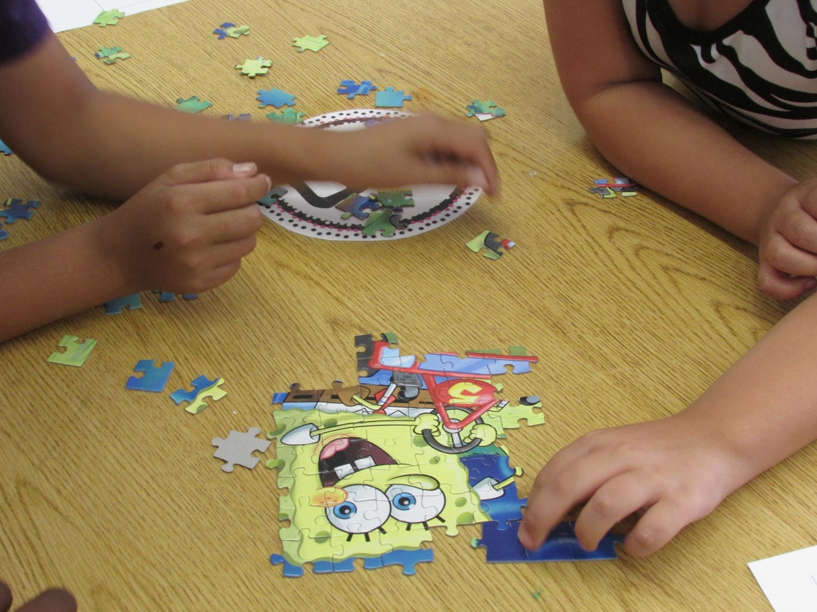 Growing a STEM Classroom: Puzzle Building STEM Challenge