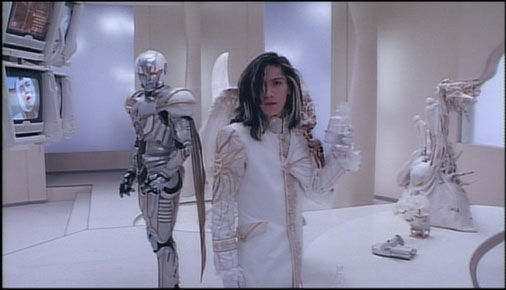 The Wandering Kaijyu: Movie Review: Mechanical Violator Hakaider (1995)