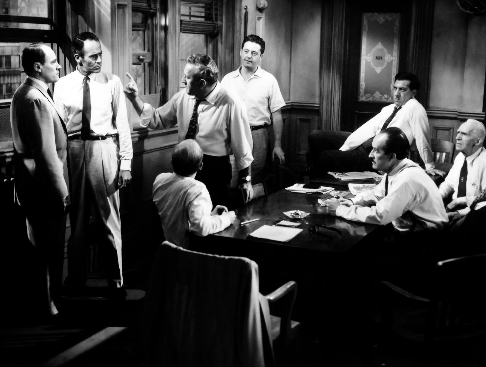 12 Homens e Uma Sentença (12 Angry Men, 1997) Lady Hollywood