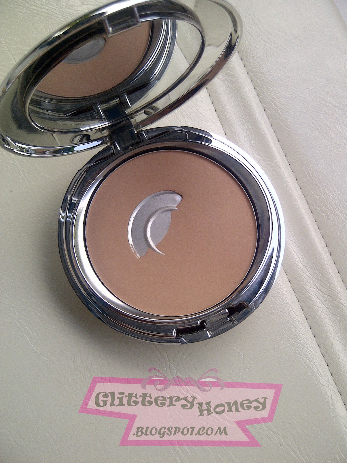 just lovely beauty. . .: Ultima II the nakeds pressed powder