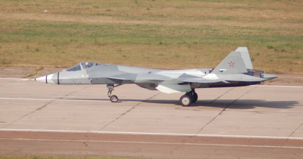 Grams luftfartsblogg: Russisk stealthy superjet - T-50 PAK FA - Sjekk ...