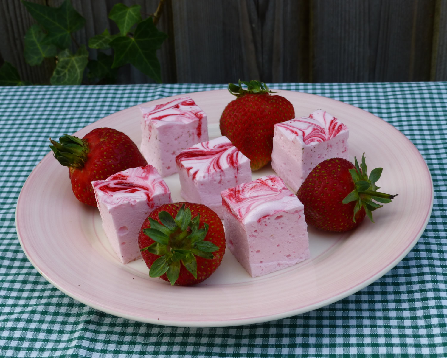 SiliconeMoulds.com Blog: Strawberries with Rosewater Marshmallows - A ...