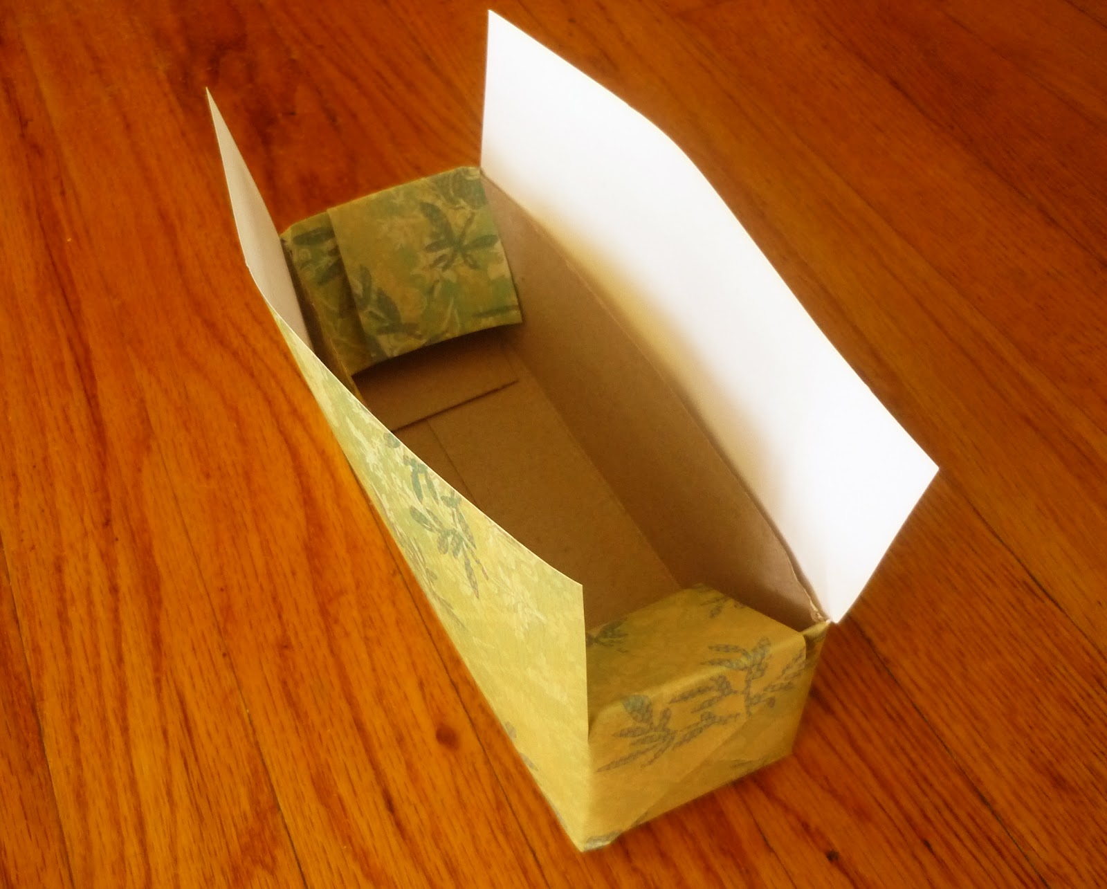 Harvesting Hart: Oatmeal Box Storage - A Tutorial