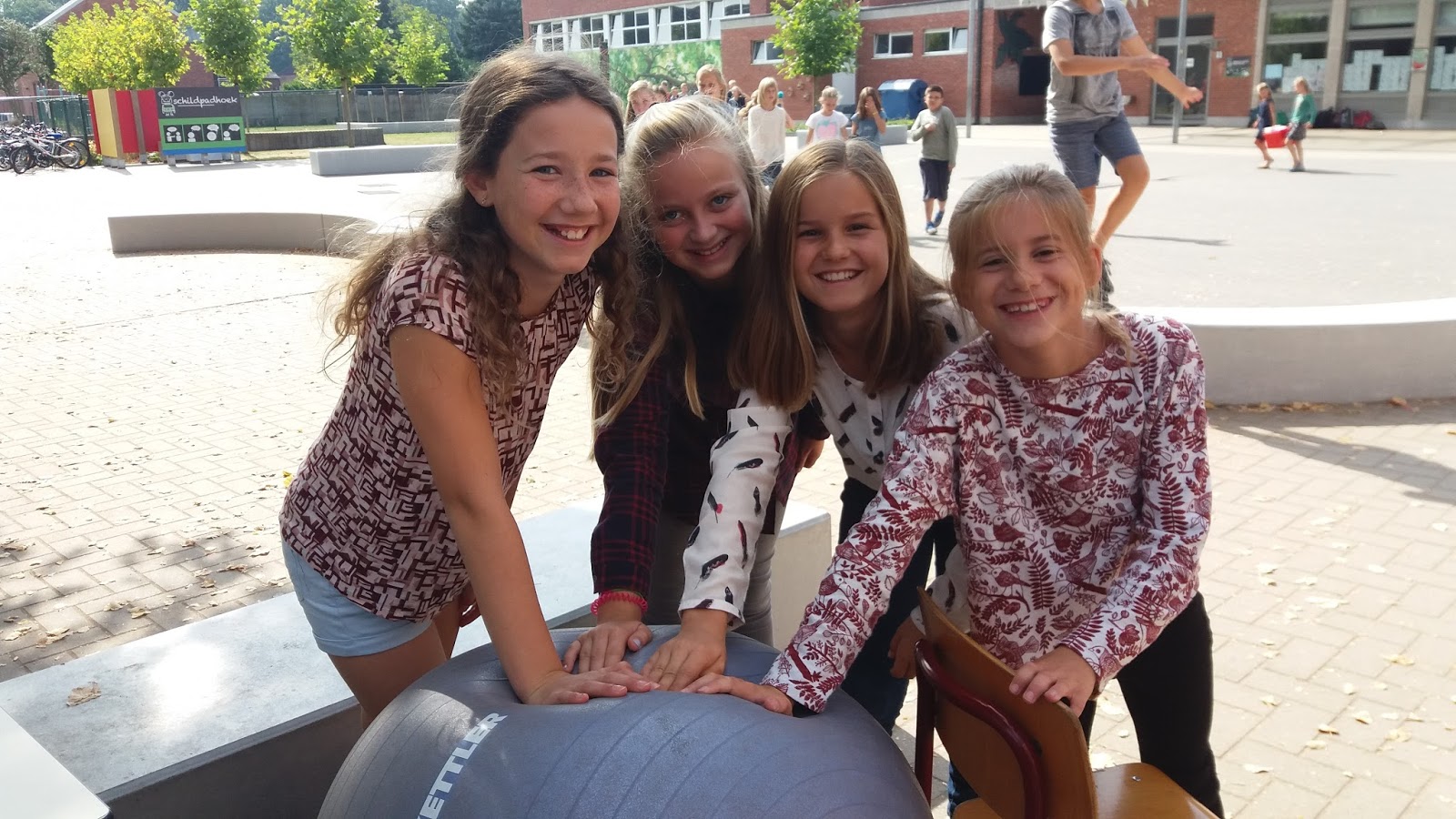 't Grafiekje 6B: Klasfoto 6B