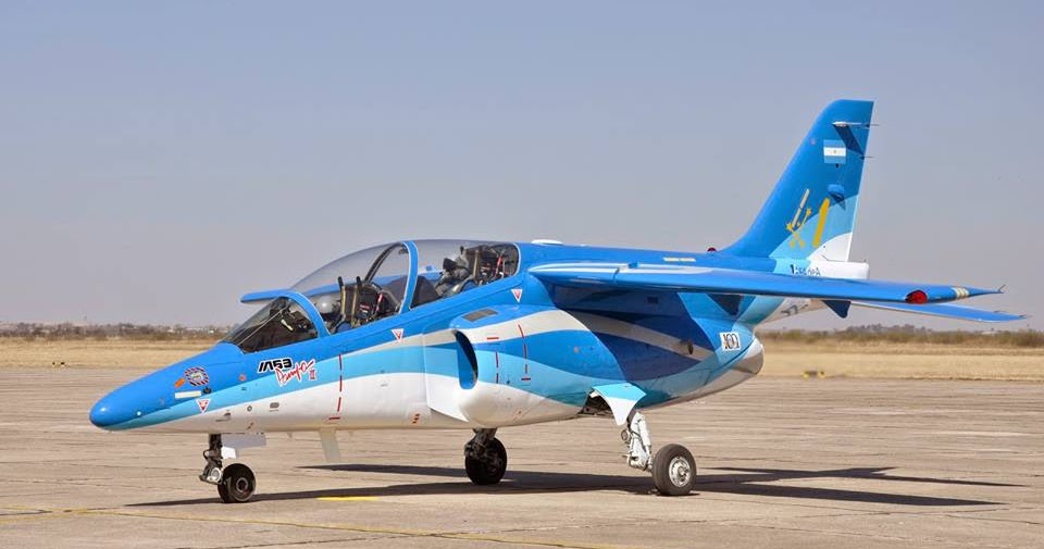 CENTRO CULTURAL MANOS A LA OBRA: LA HISTORIA DEL AVIÓN PAMPA - AVIÓN DE ...