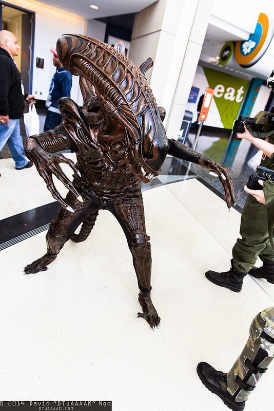 Shake Everyone On The Streets With Your Alien Cosplay! - Creative ...