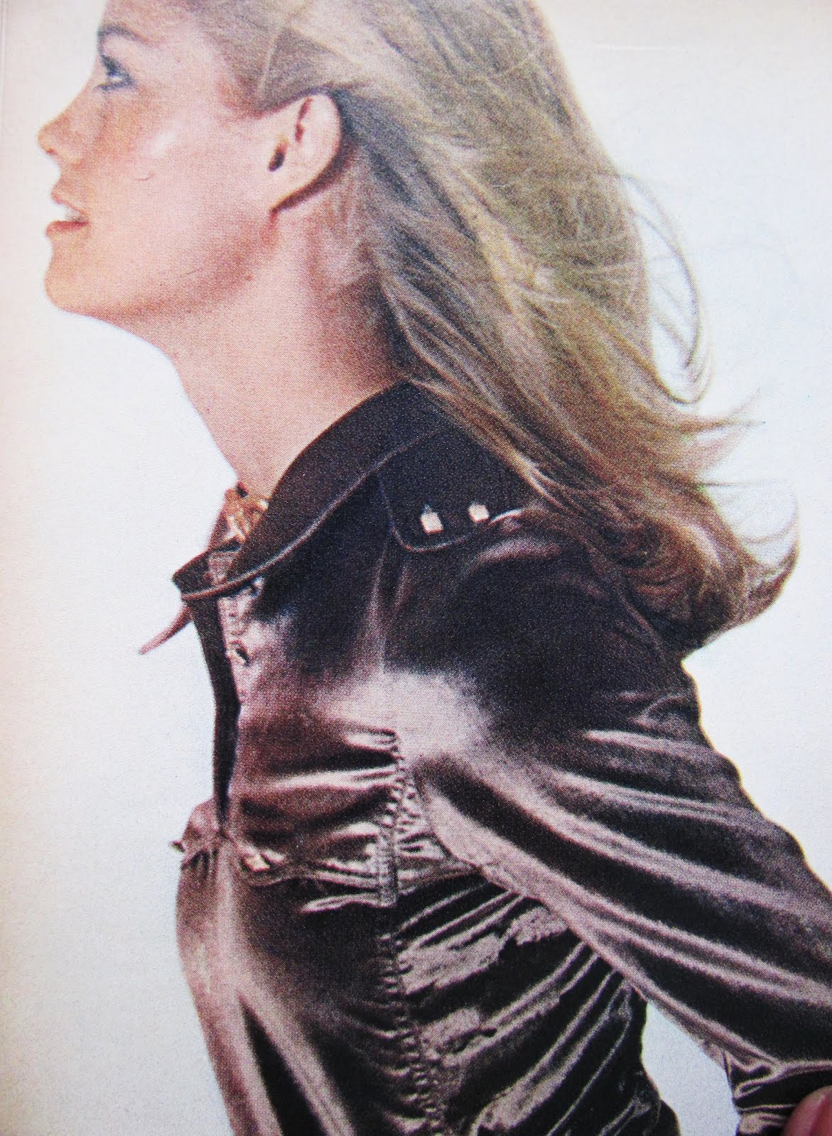 Pintucks: Cybill Shepherd: 1960's College Style