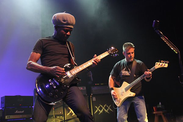 Nancy Thrasher: Metallica en Fillmore [10 de Diciembre, 2011]