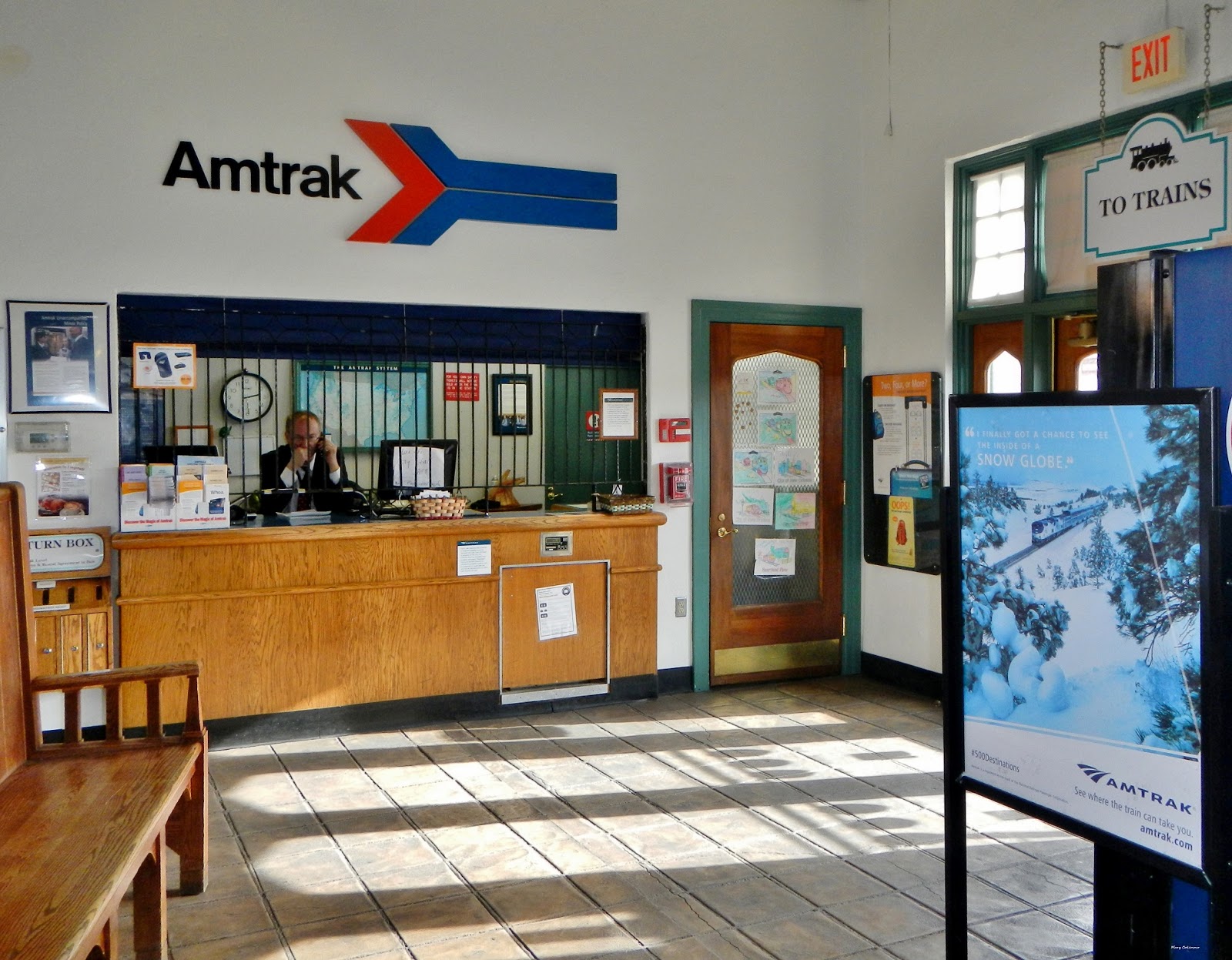 The Southwest Through Wide Brown Eyes: Historic Flagstaff Train Depot ...