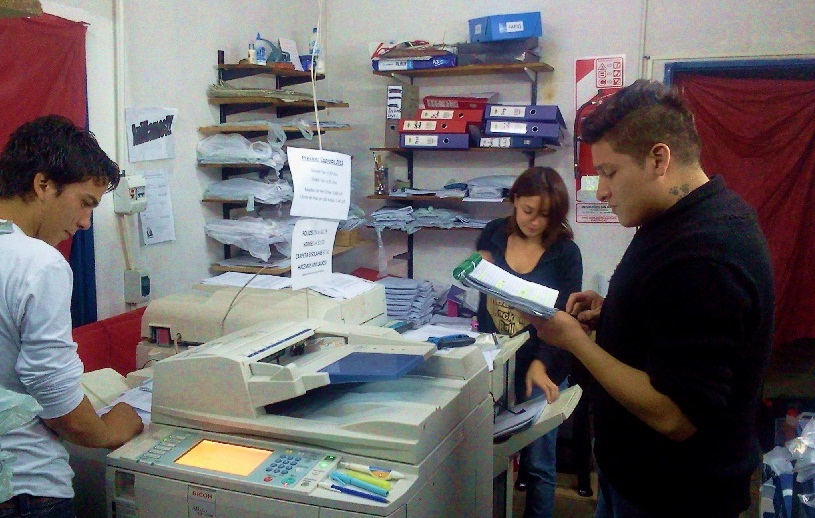 Agrupación La Jauretche: CENTRO DE COPIADO