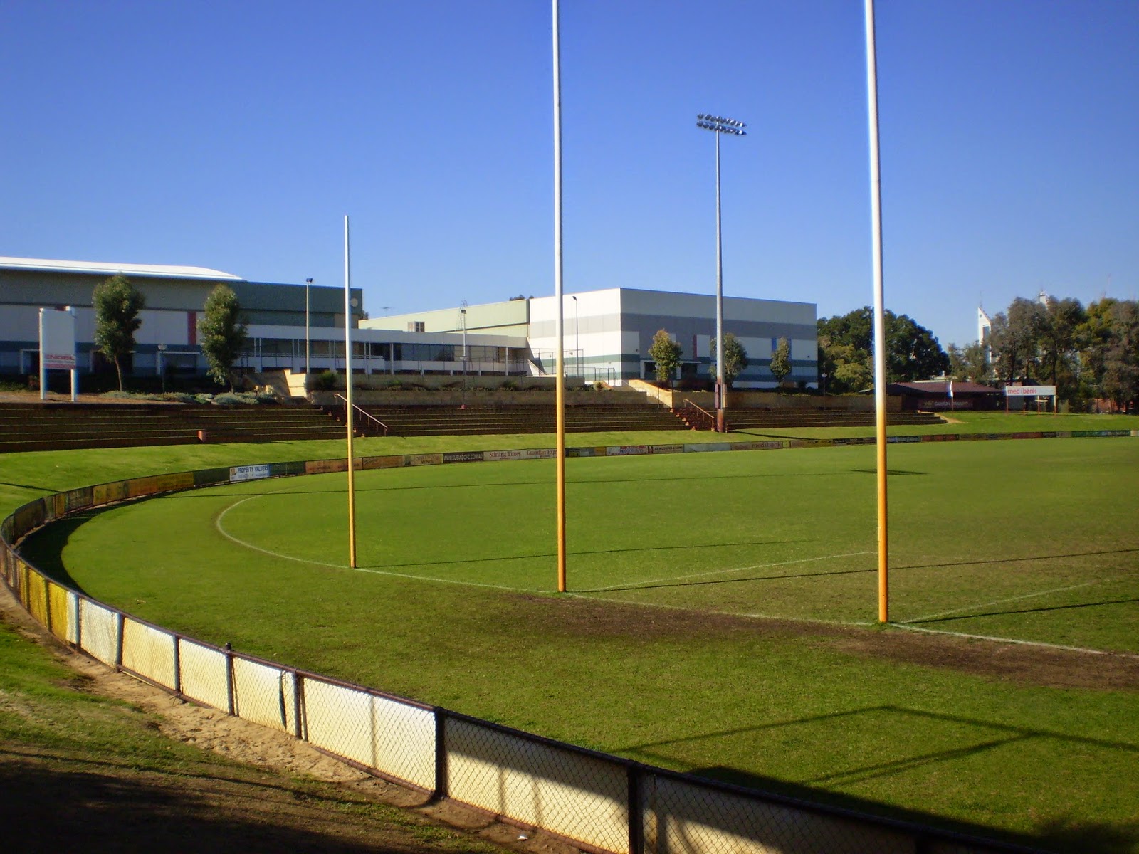WAFL Football Golden Era: ARTICLE: "Leederville Oval: The modern arena ...