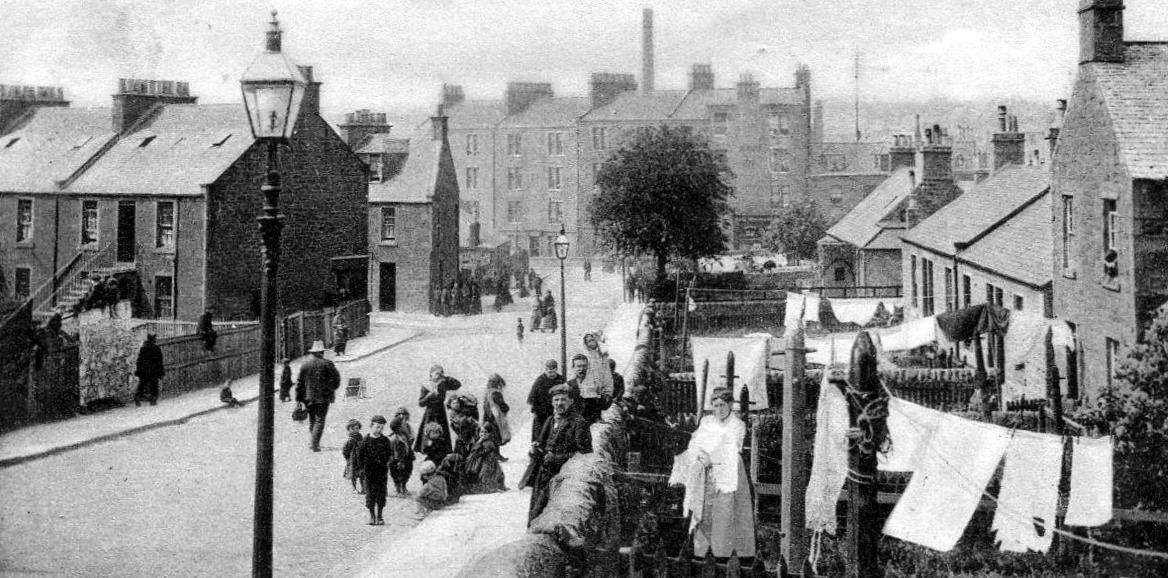 Tour Scotland: Old Photograph St Anne Street Lochee Dundee Scotland