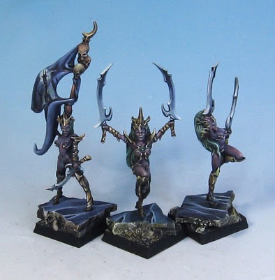James Wappel Miniature Painting: In full command... Drow style