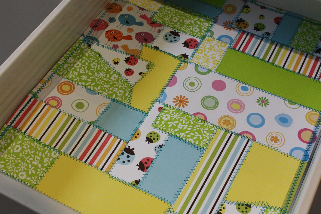 Bok Bok B'Gerk: Tutorial : Scrap Paper Drawer Liners