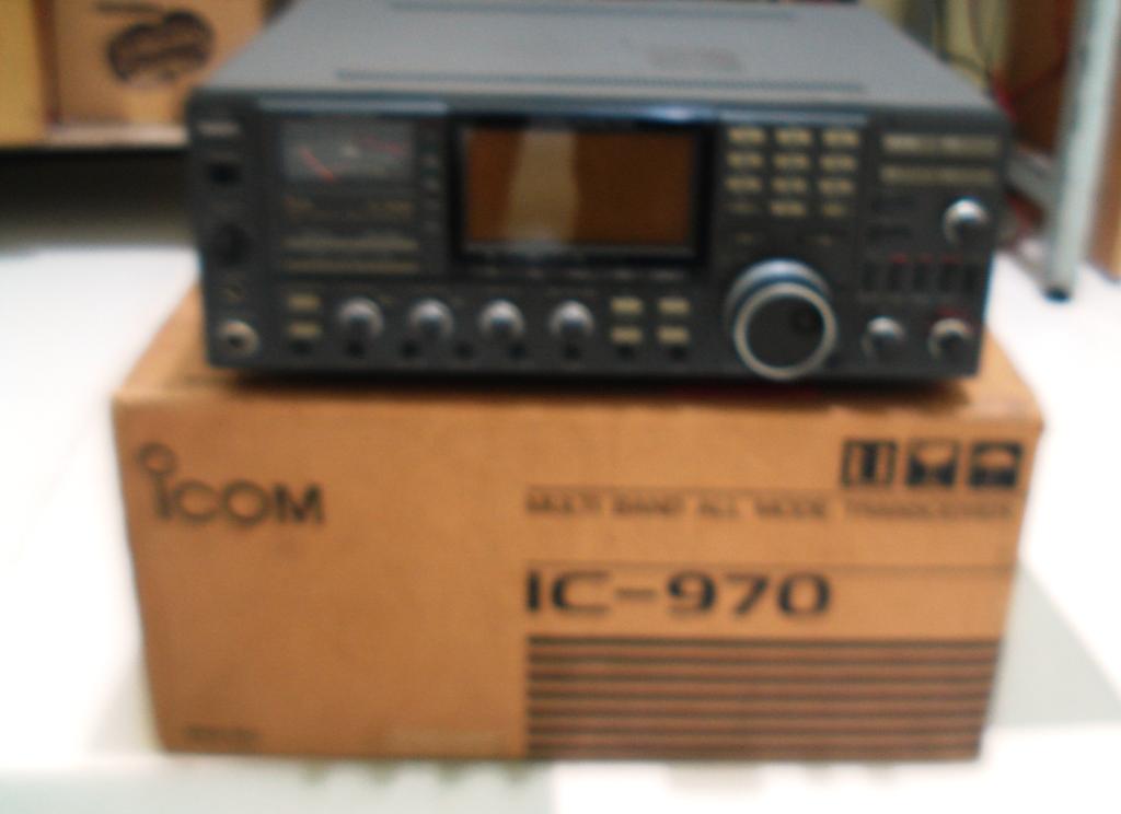 Bintan-Radio: ICOM IC-970H ( Sold - Yogyakarta )