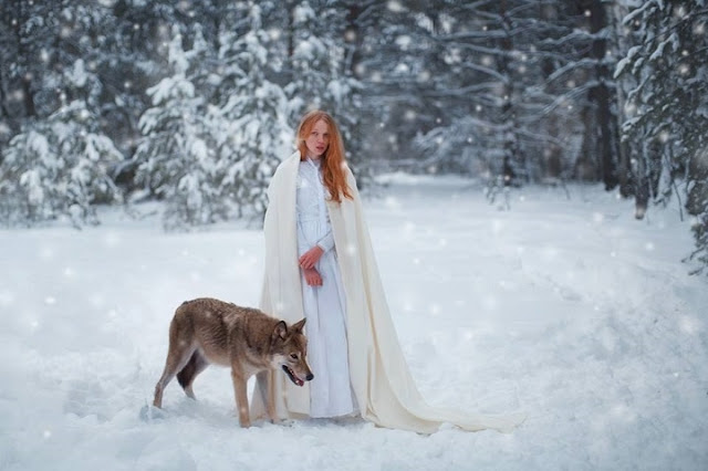 White Wolf : Dreamy Portraits of Women Living in Harmony with Wild ...