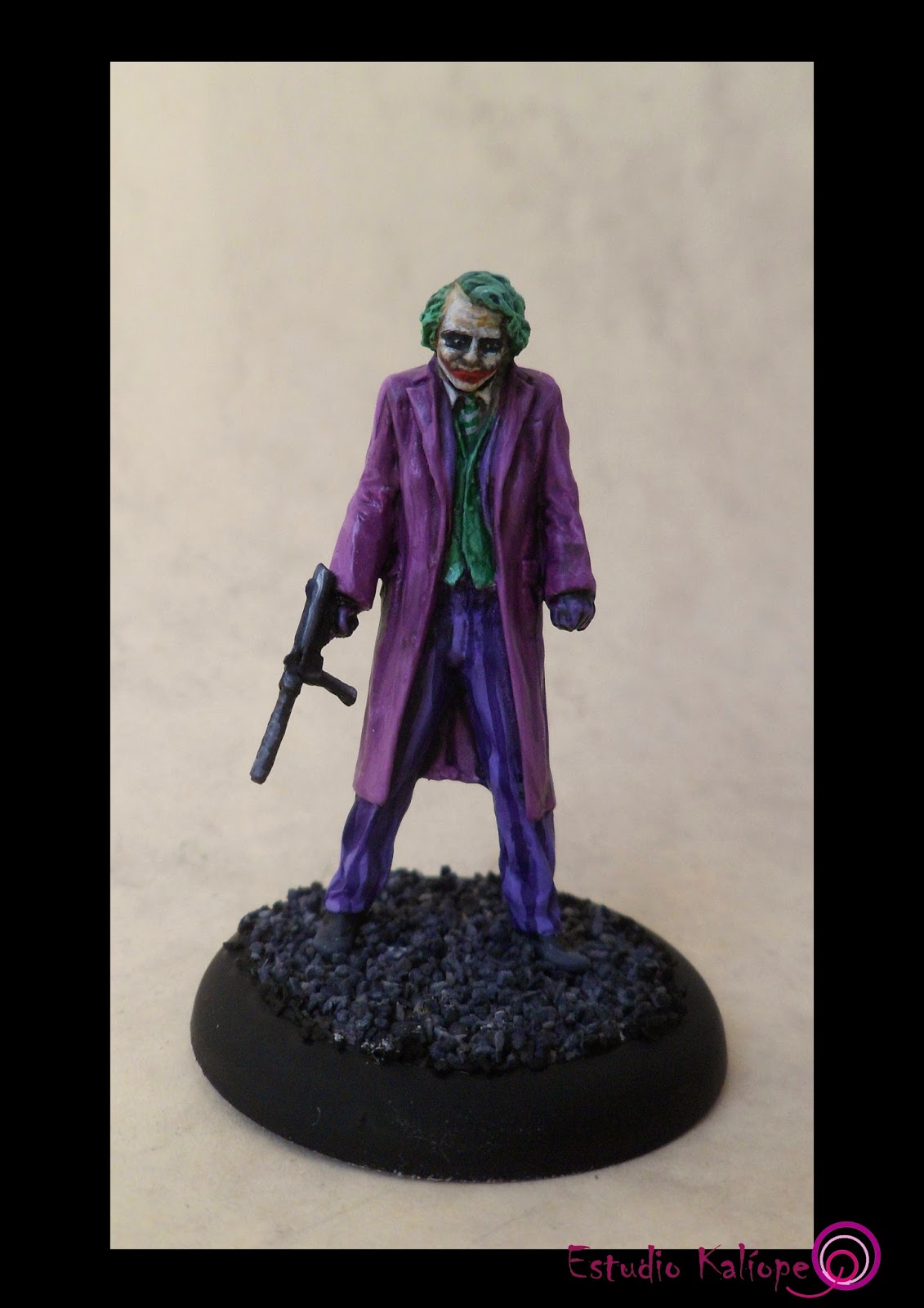 Estudio kalíope: El Joker (28mm Knight Models)