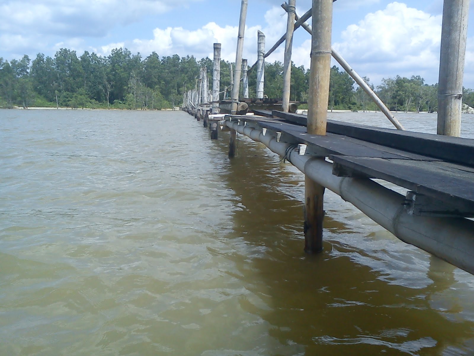 Keadaan paras air pasang di jeti pantai perpat ~ ZON PANCING