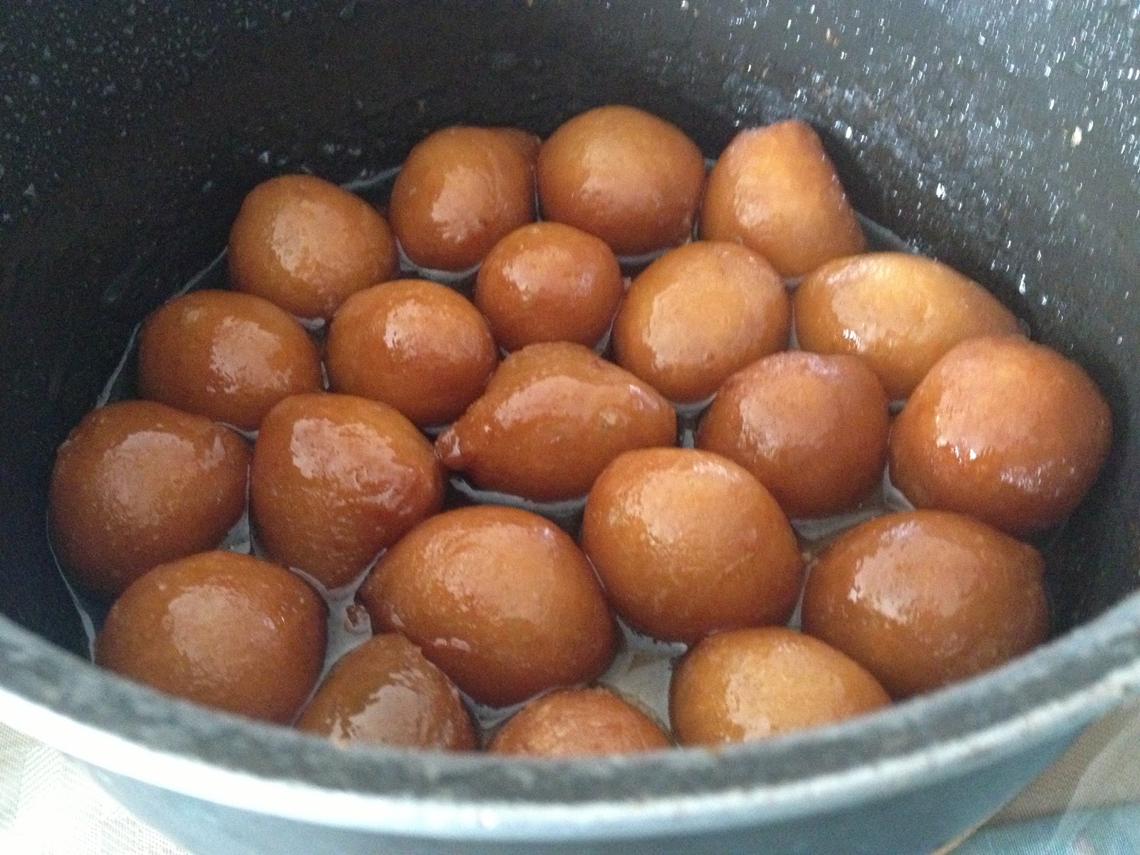 Sunshine Creations and Explorations: Get your own Kurdish sweets!